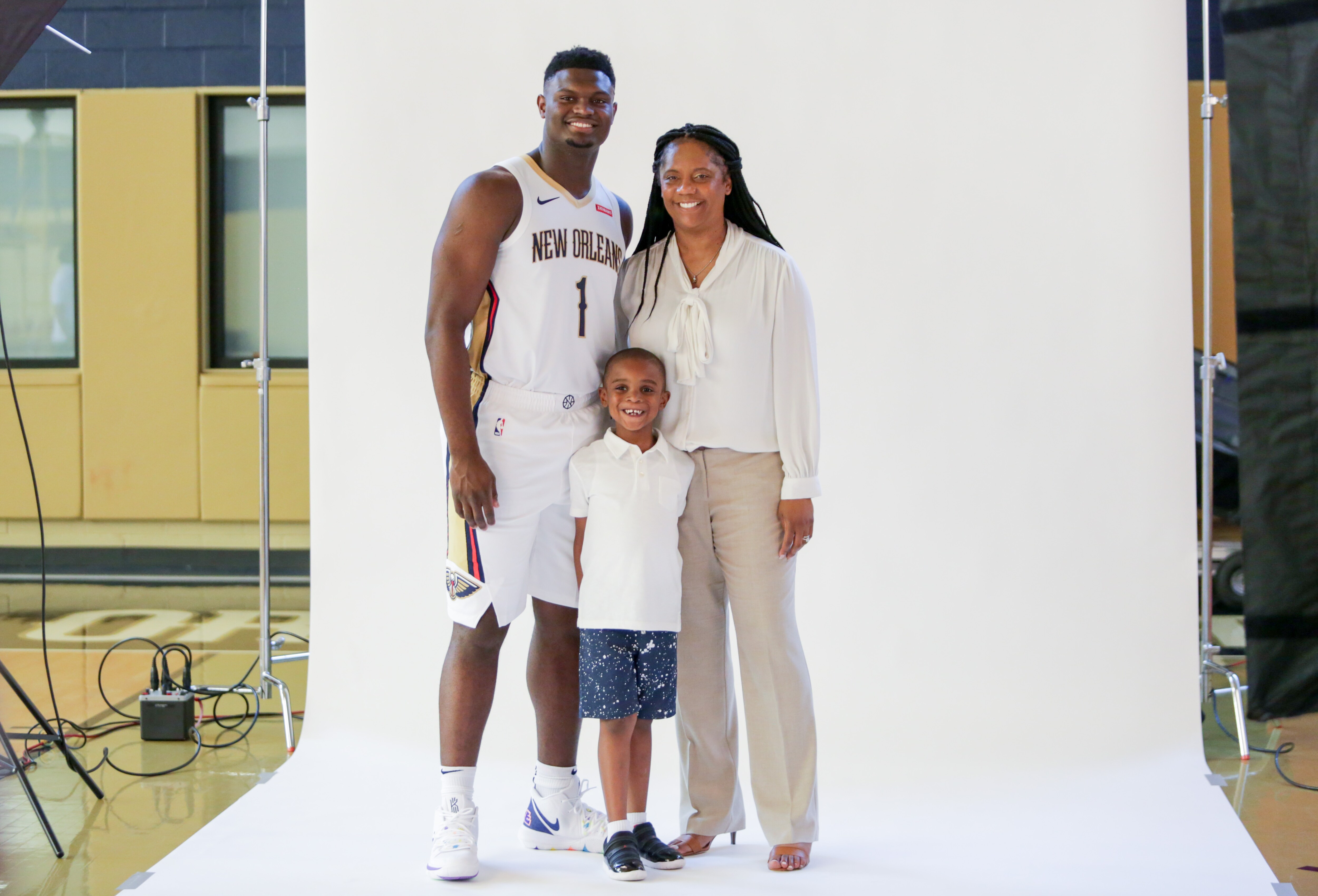 Zion Williamson first look in Pelicans uniform Photo Gallery | NBA.com