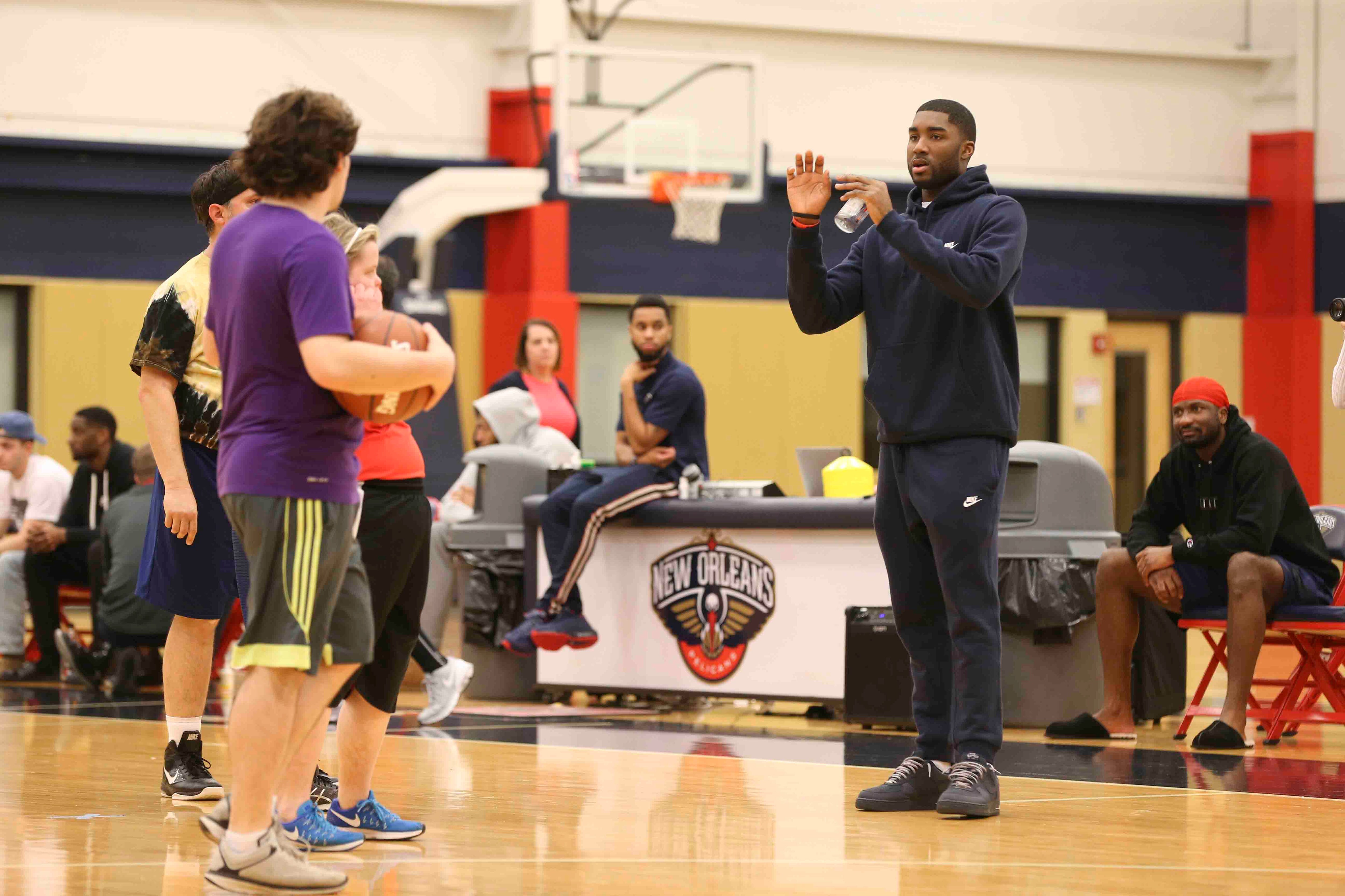 Top 15 E'Twaun Moore Photos from the Pelicans 2018-19 Season Photo ...