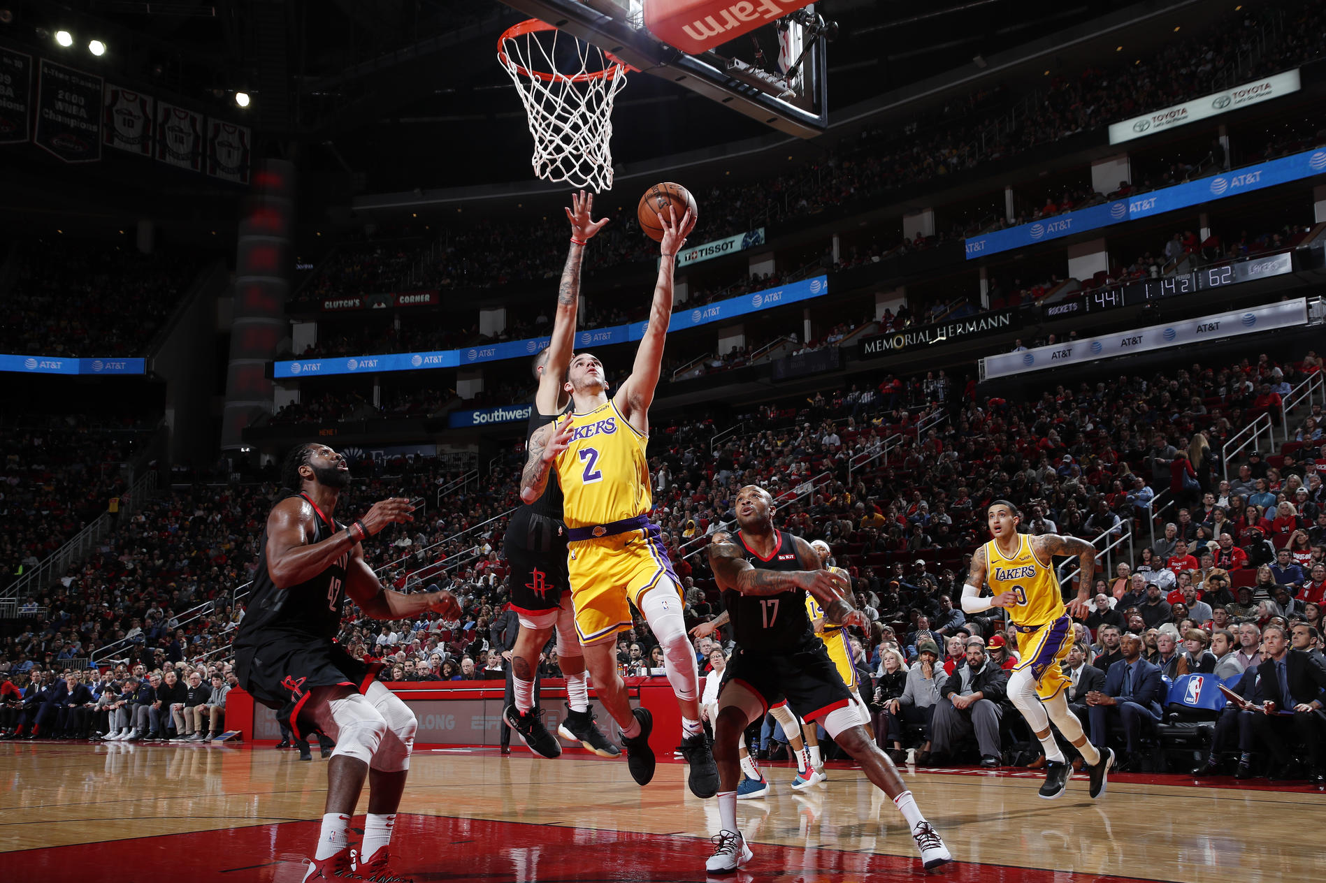 Meet the Team: Lonzo Ball Photo Gallery | NBA.com