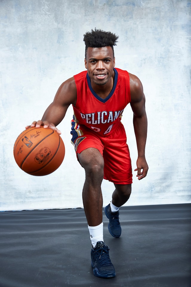 2016 NBA Rookie Photo Shoot Photo Gallery | NBA.com