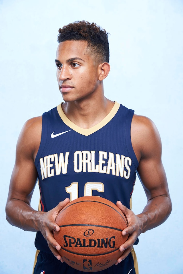 2017 NBA Rookie Shoot: Frank Jackson Photo Gallery | NBA.com