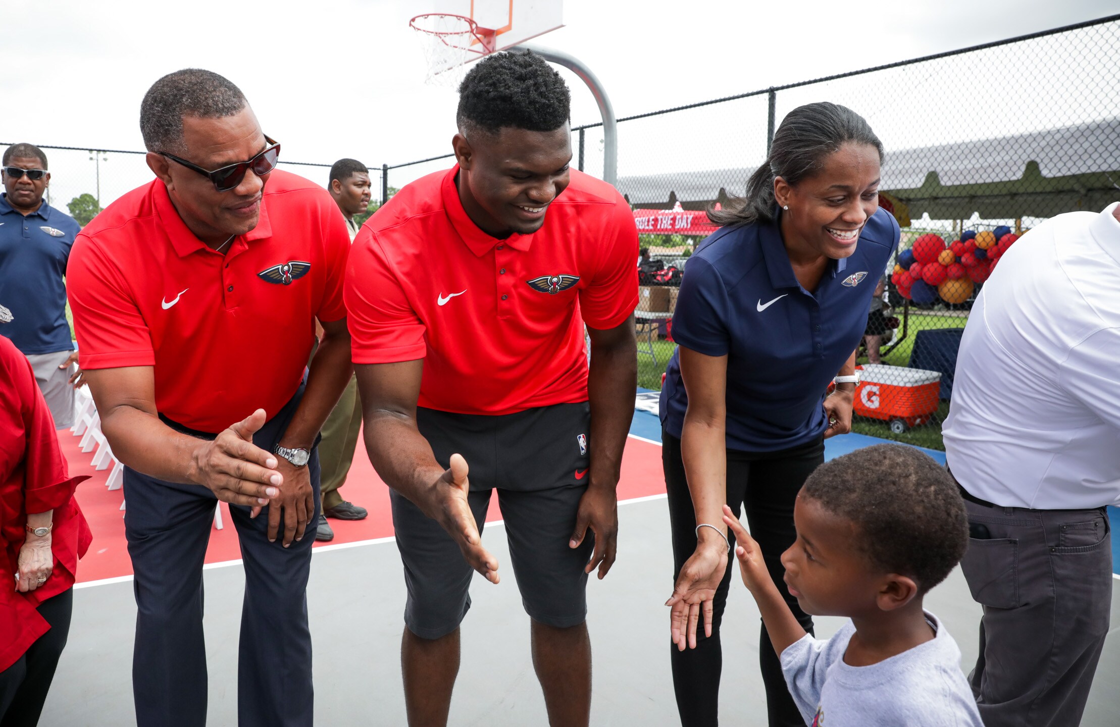 Swin Cash interacts with fans via Twitter Q&A | New Orleans Pelicans