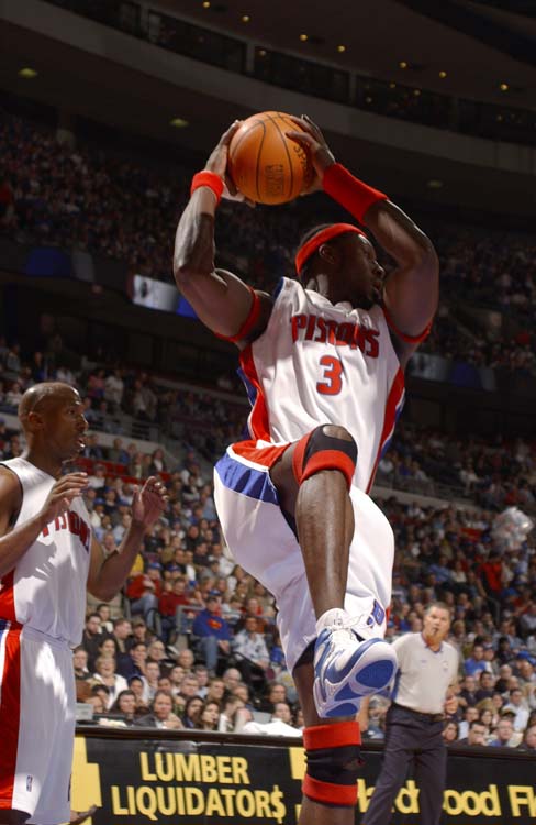 Pistons All-Time Centers Photo Gallery | NBA.com