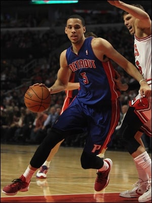 Power of the Pushup | Detroit Pistons