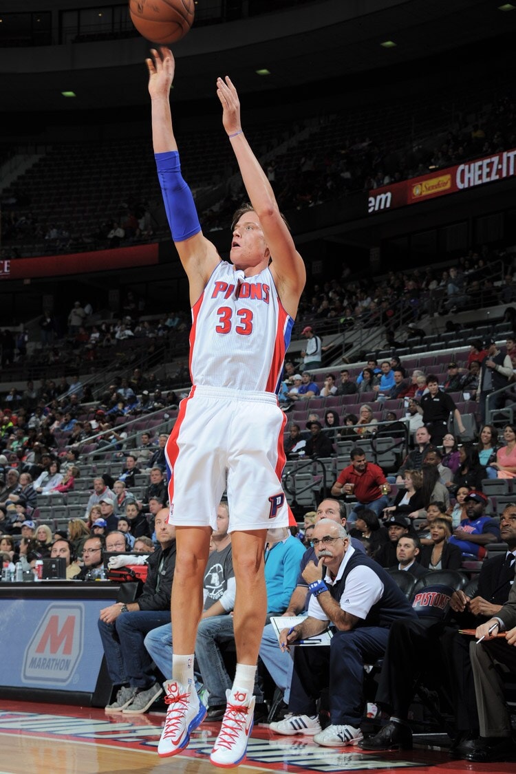 Jonas Jerebko Photo Gallery | NBA.com