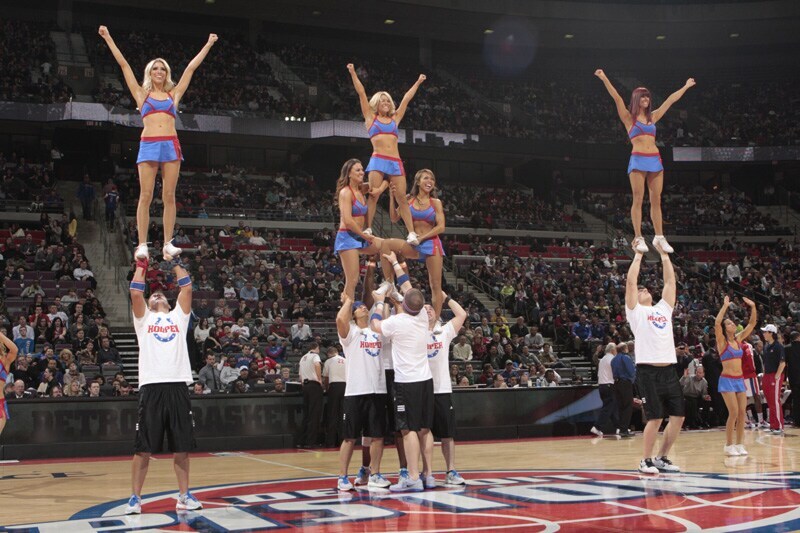 Cheer Team Photo Gallery | NBA.com