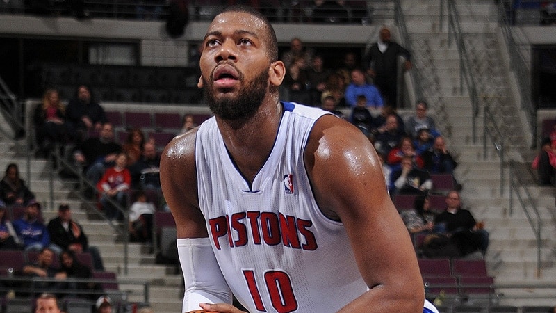 Greg Monroe Signs Qualifying Offer | Detroit Pistons
