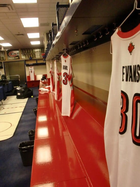 Raptors At The Bell Centre - 10/22/10 - Eric Smith Photo Gallery | NBA.com