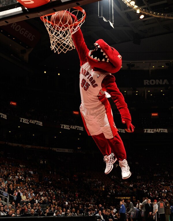 Ron's Pics- Some Of His Favourites From Last Season Photo Gallery | NBA.com