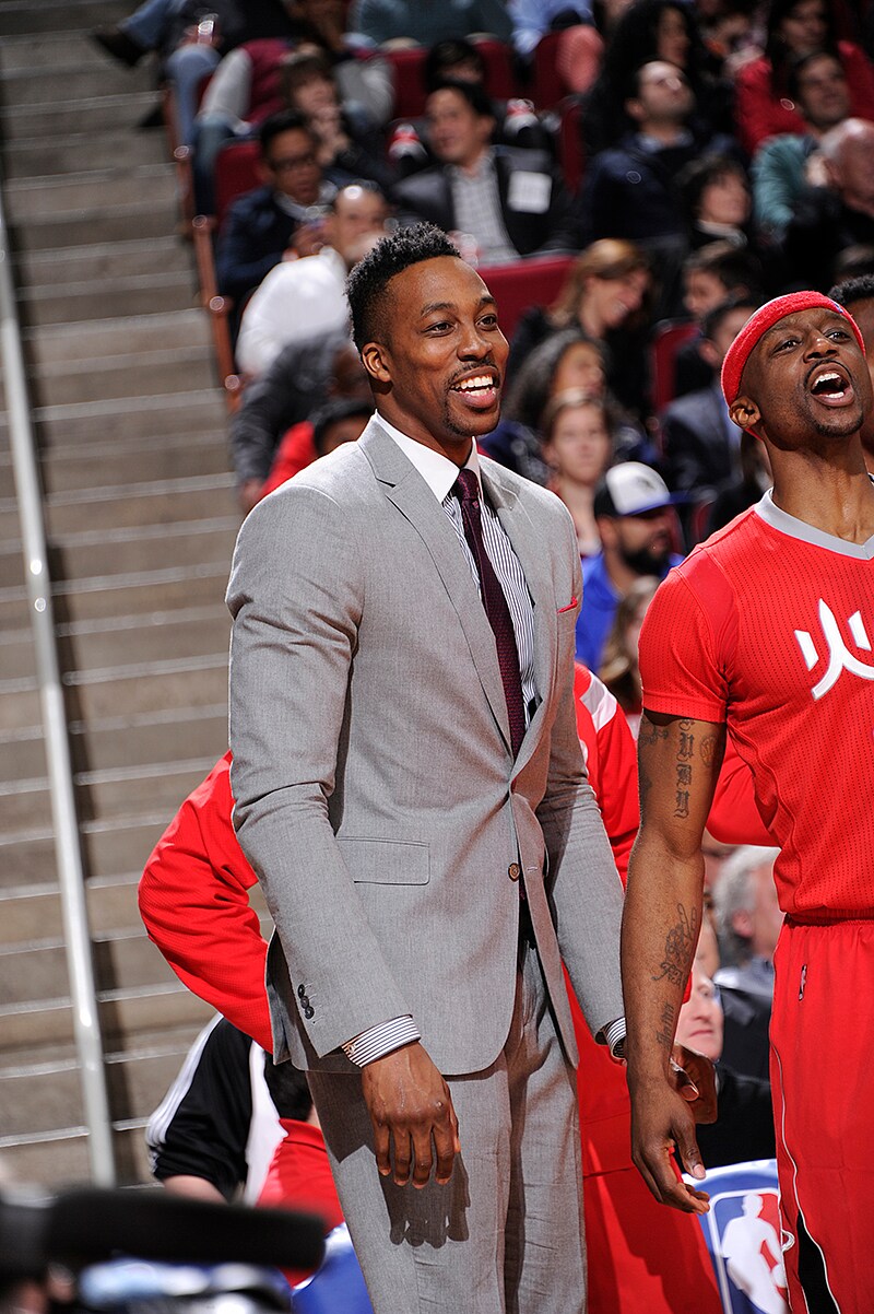 Dwight Howard's Sideline Fashion | Houston Rockets