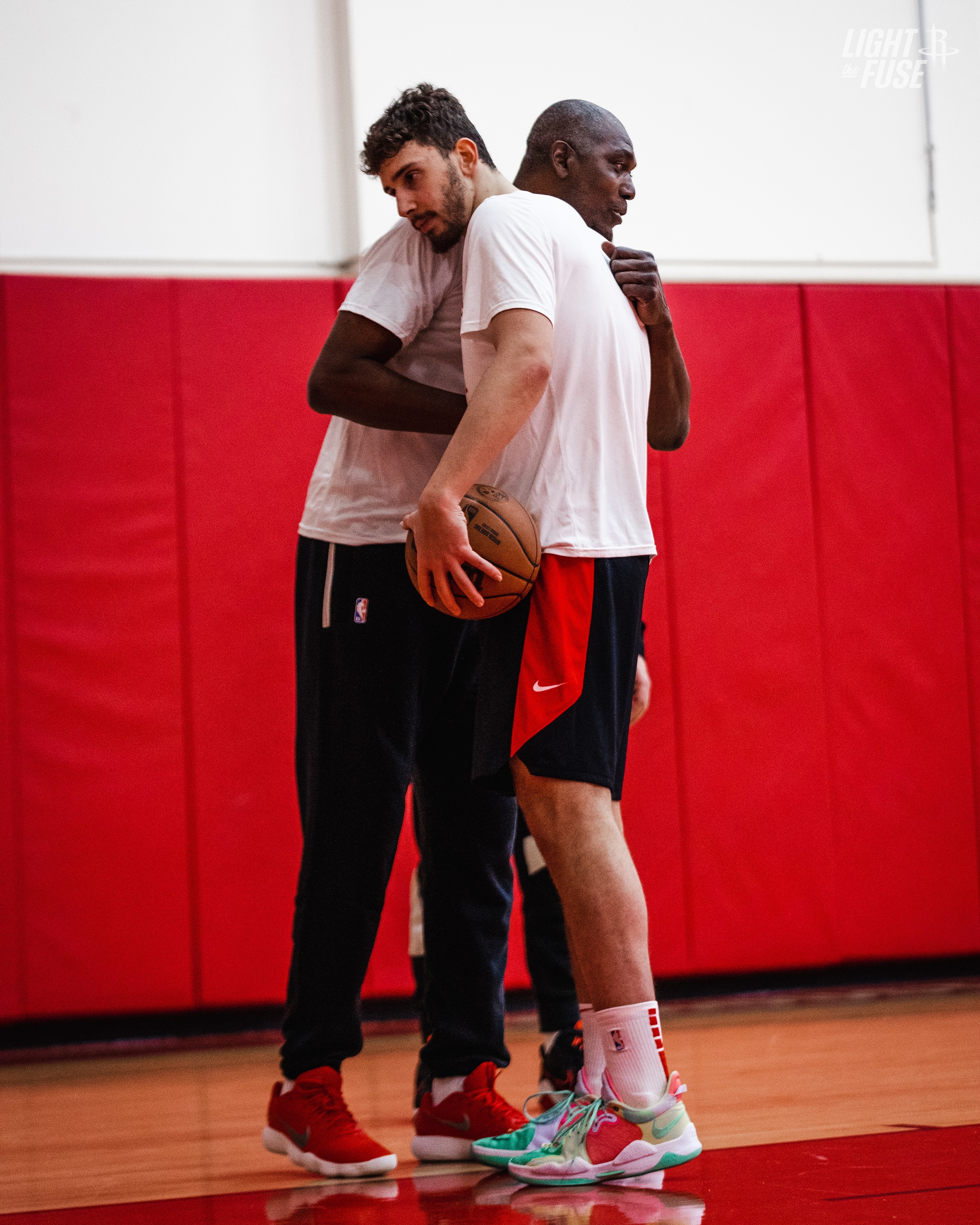 Hakeem Olajuwon Shoes 2022