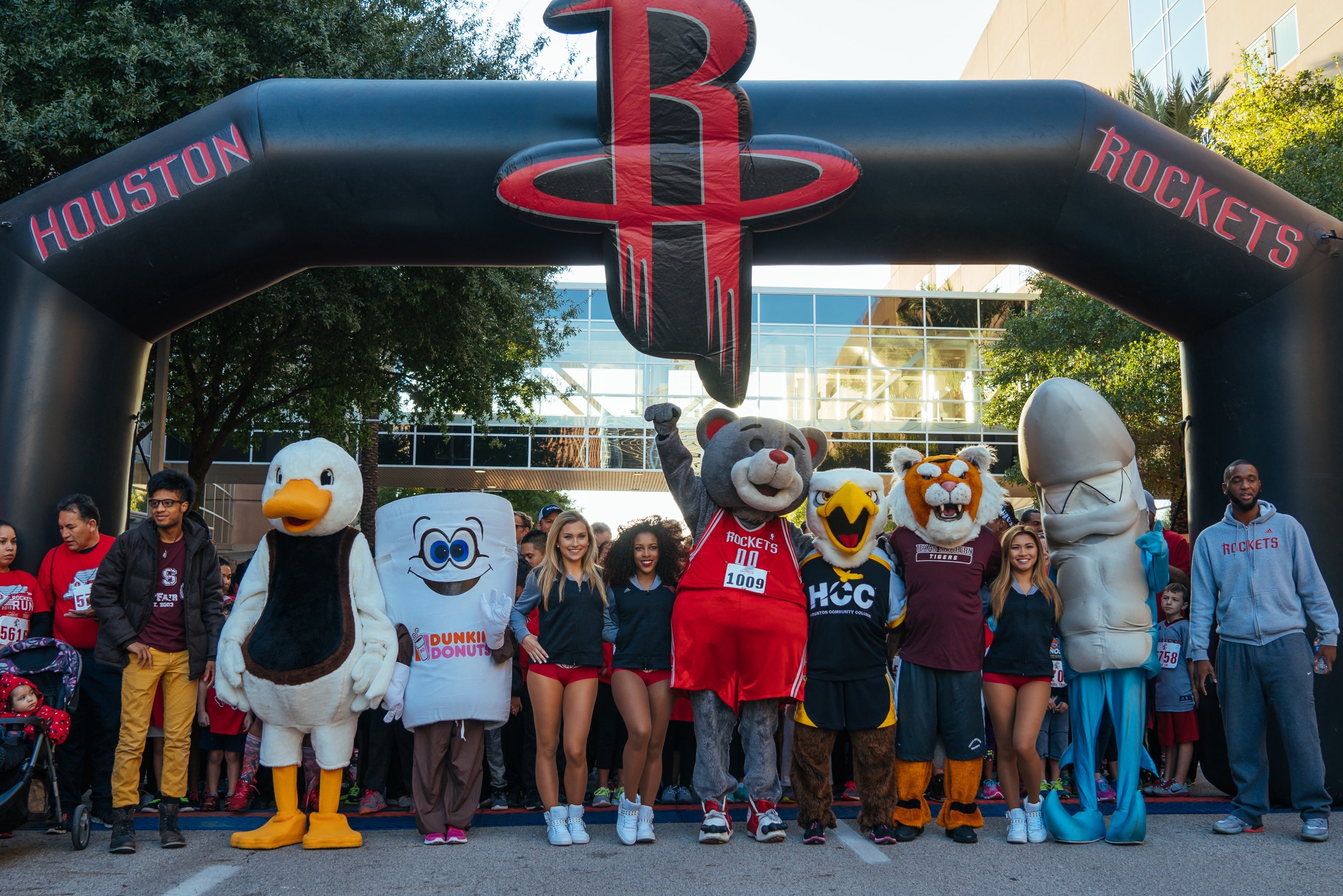 Photos: 14th Annual Rockets Run | Houston Rockets