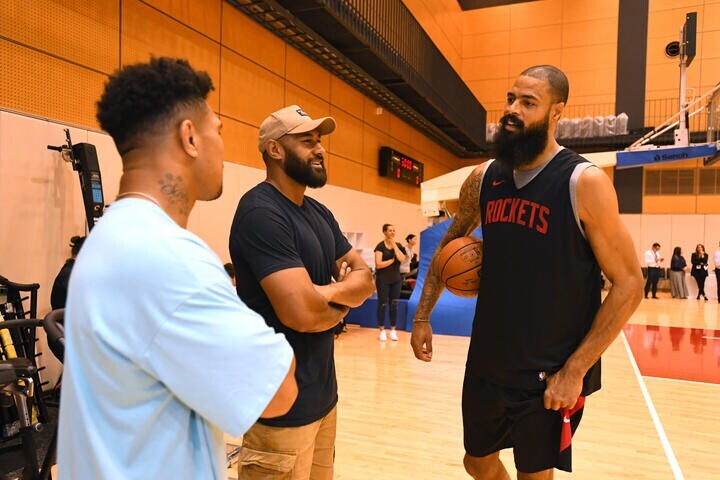 Practice in Tokyo - NBA Japan Games Photo Gallery | NBA.com