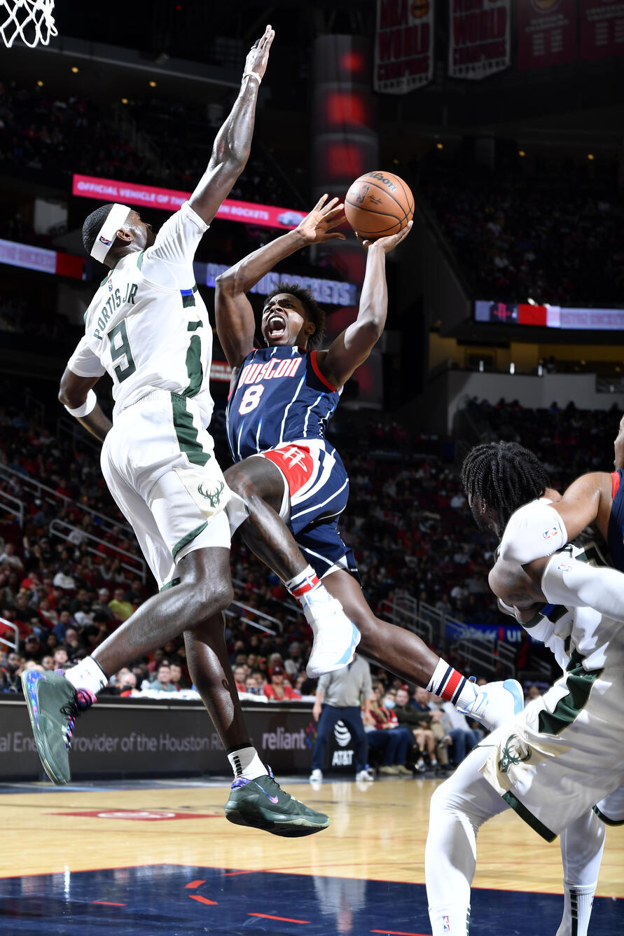 Photos: Rockets vs Bucks 12/10/21 | Houston Rockets
