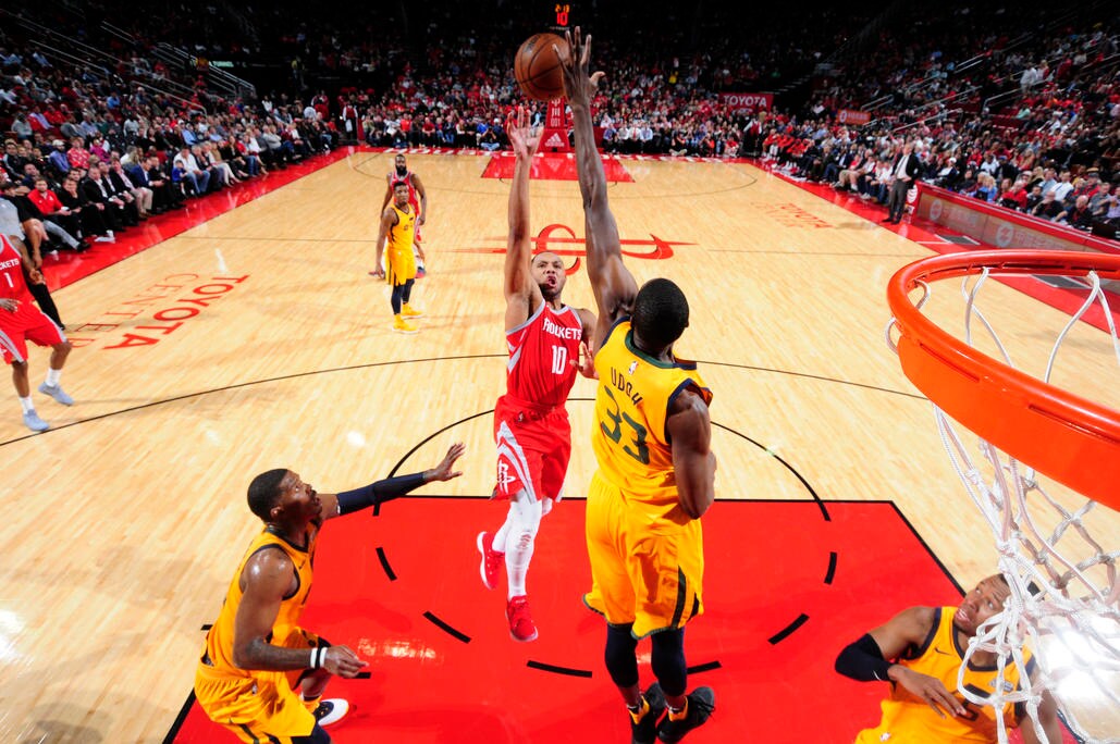 Photo Gallery: Rockets vs. Jazz 12-18-17 | Houston Rockets