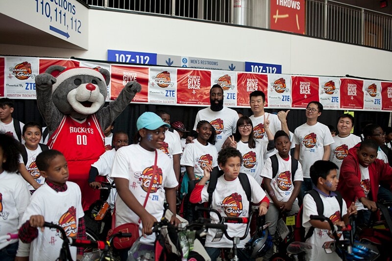 Season of Giving Holiday Party | Houston Rockets