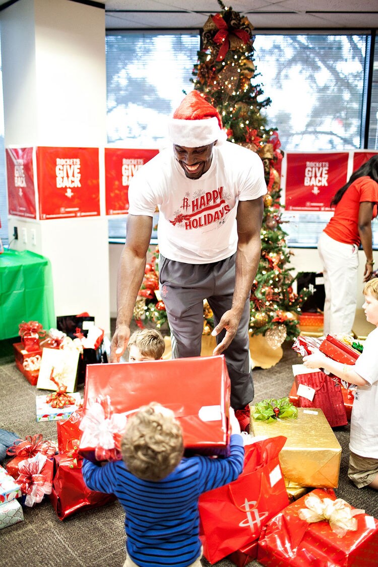 Rockets Holiday Party with Candlelighters Foundation – Presented by BMB ...