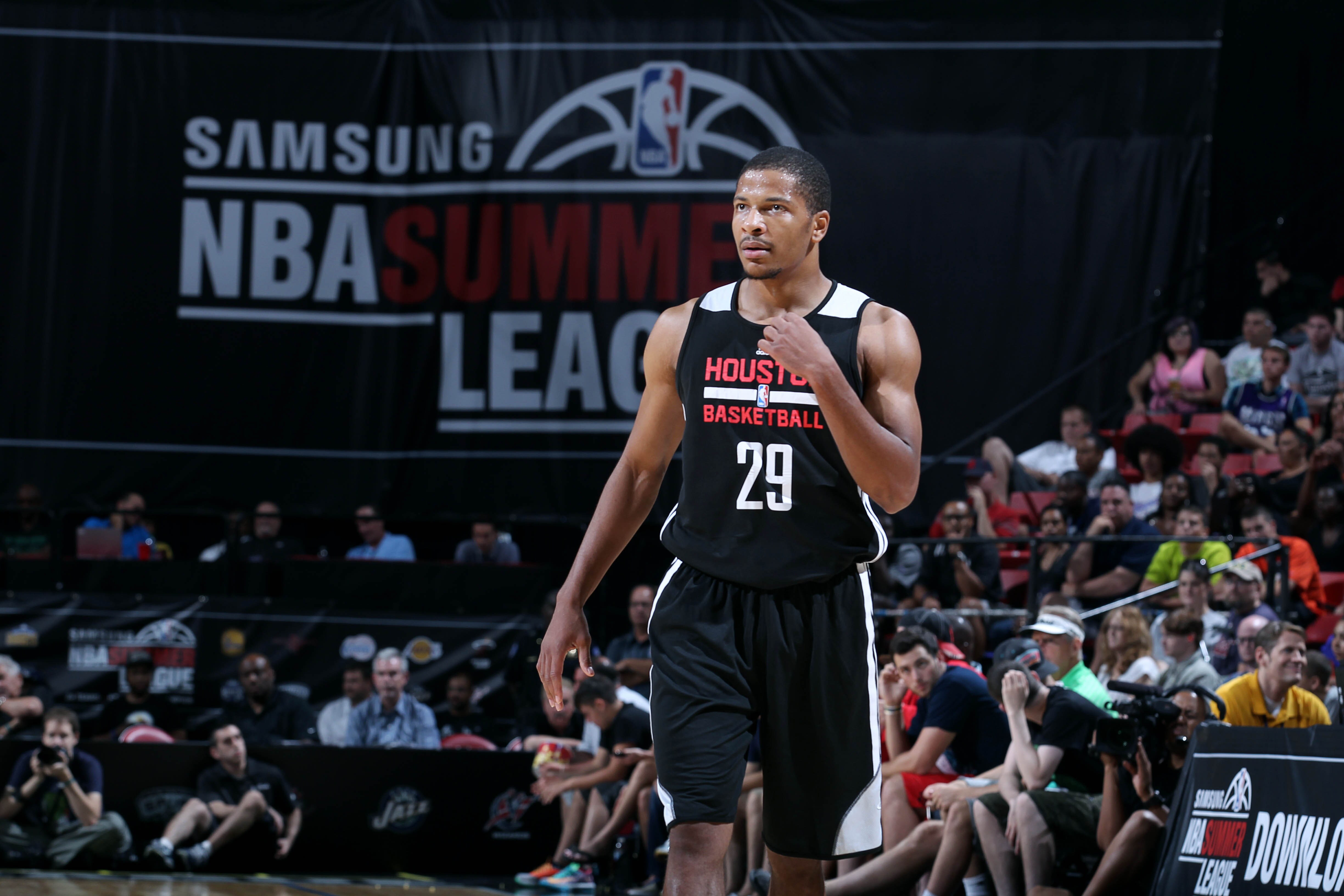 Rockets Sign Johnson and Request Waivers on Mitchell | Houston Rockets