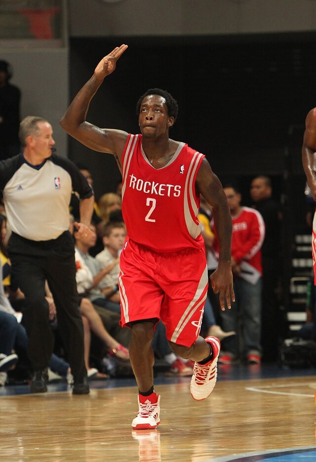 Rockets vs. Pacers in Manila Photo Gallery | NBA.com