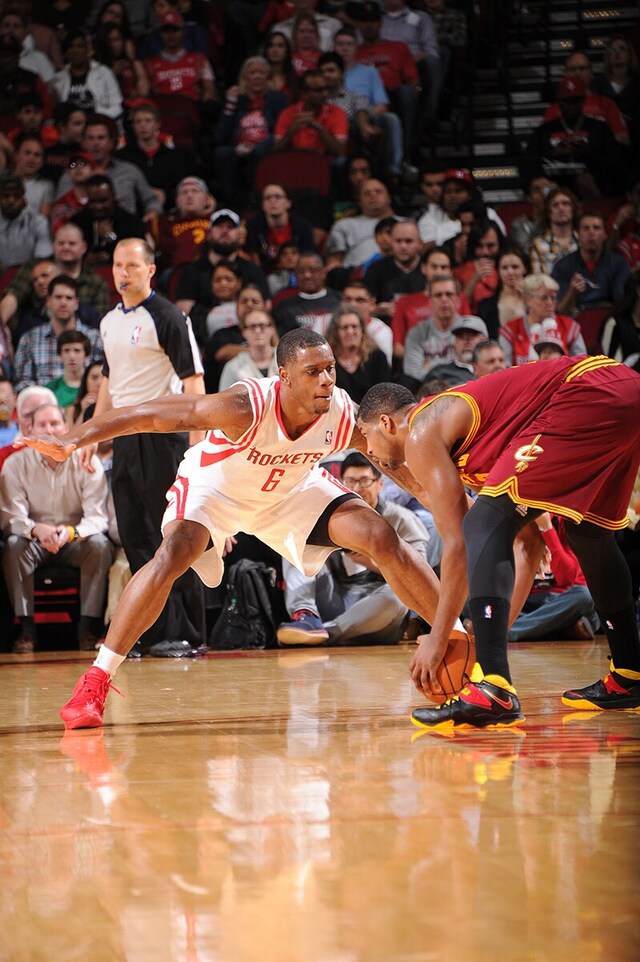Rockets vs. Cavaliers - 02/01/2014 Photo Gallery | NBA.com