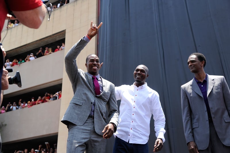 Dwight Howard Fan Rally Photo Gallery | NBA.com
