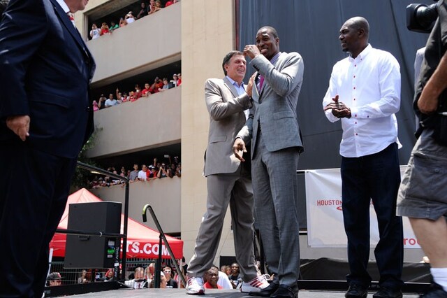 Dwight Howard Fan Rally Photo Gallery | NBA.com