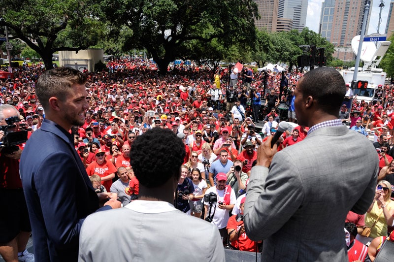 Dwight Howard Fan Rally Photo Gallery | NBA.com