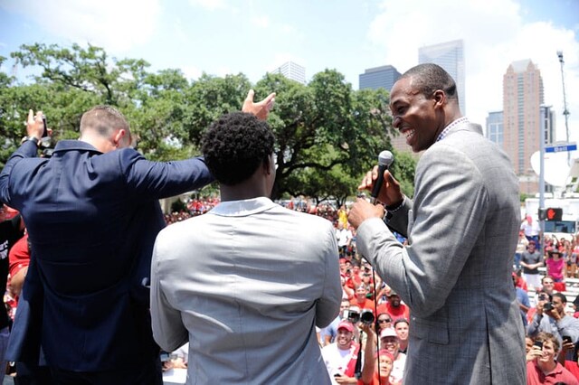 Dwight Howard Fan Rally Photo Gallery | NBA.com