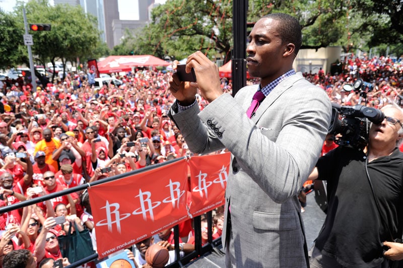 Dwight Howard Fan Rally Photo Gallery | NBA.com