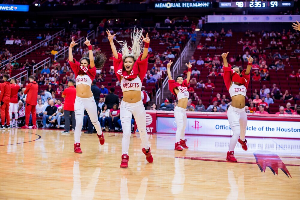 RPD Photos: 10-9-2018 vs Sharks Photo Gallery | NBA.com