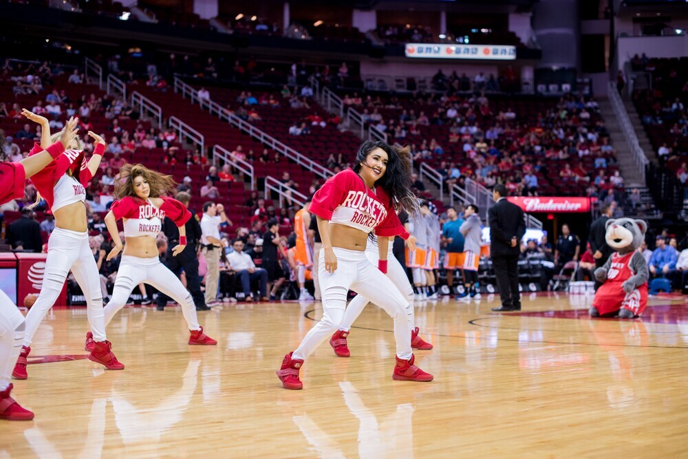 RPD Photos: 10-9-2018 vs Sharks Photo Gallery | NBA.com