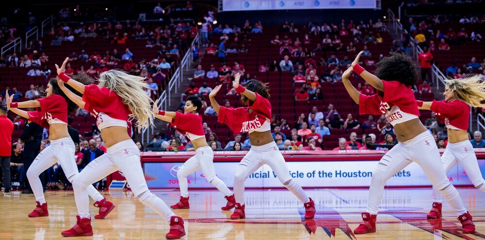 RPD Photos: 10-9-2018 vs Sharks Photo Gallery | NBA.com