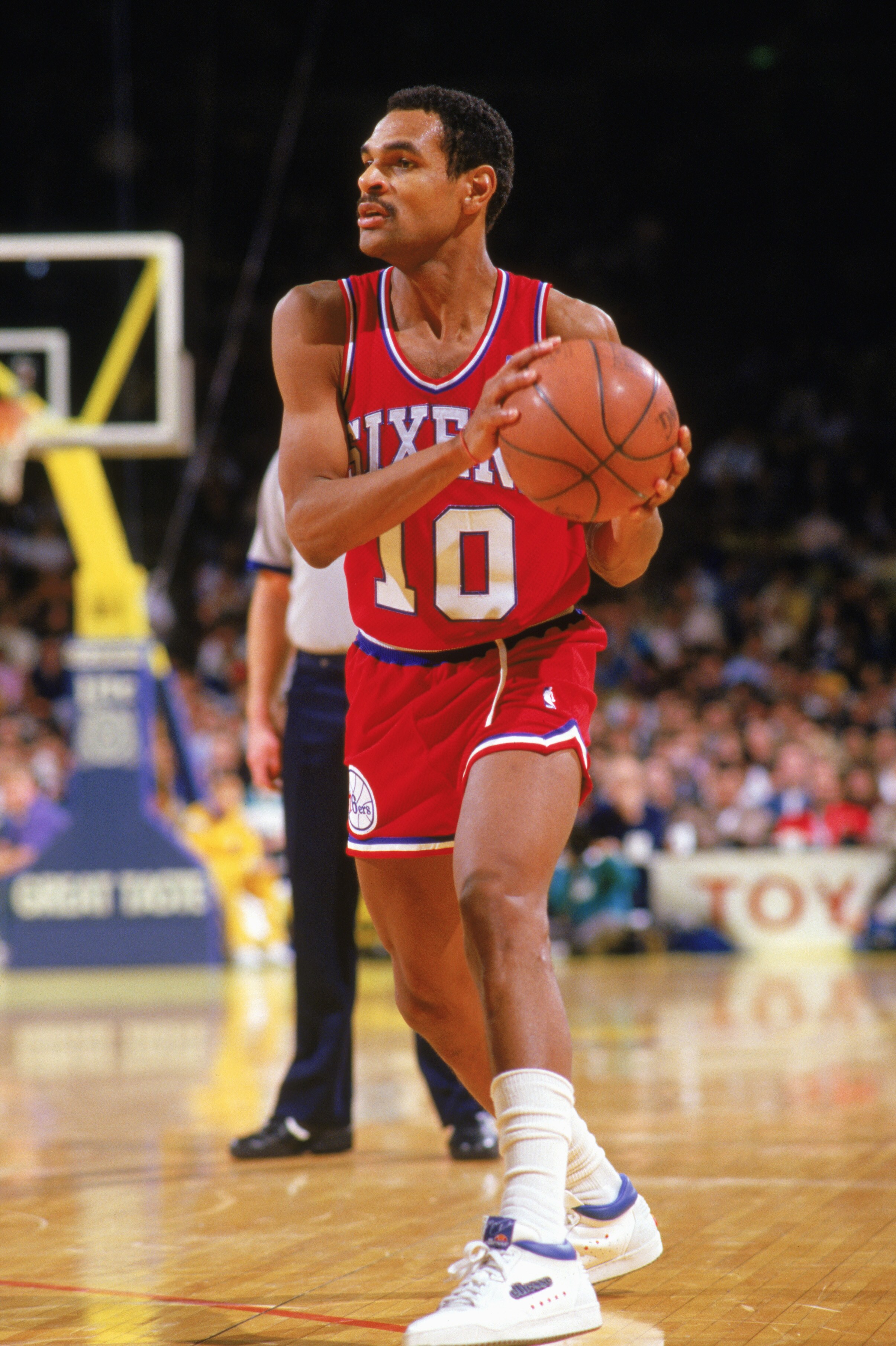 Maurice Cheeks | 2018 Hall of Fame Inductee Photo Gallery | NBA.com