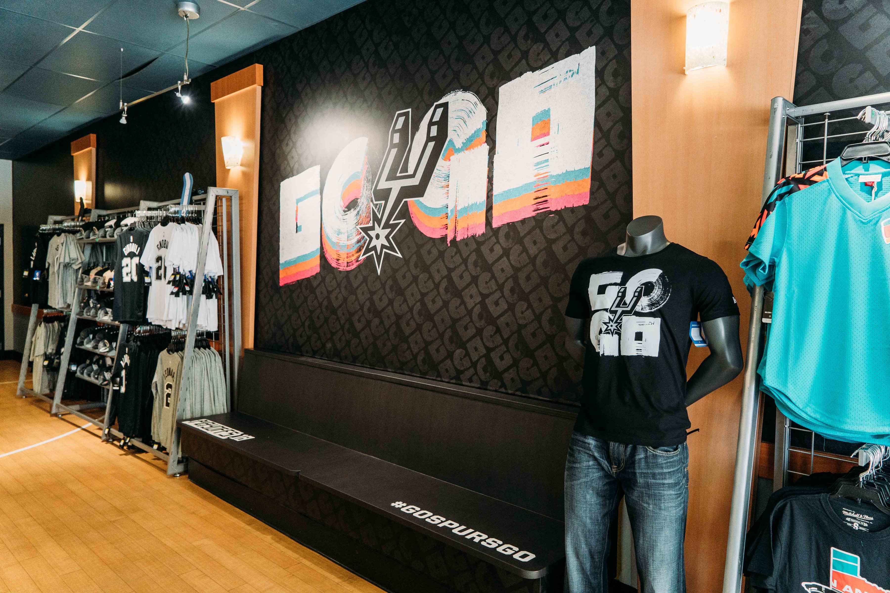 Spurs Playoffs Pop-Up Shop | San Antonio Spurs