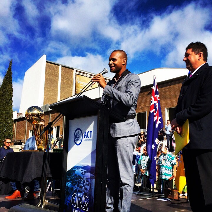 Aron and Patty with Larry in Canberra Photo Gallery | NBA.com