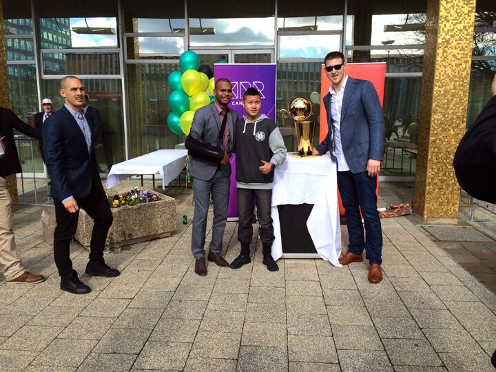 Aron and Patty with Larry in Canberra Photo Gallery | NBA.com