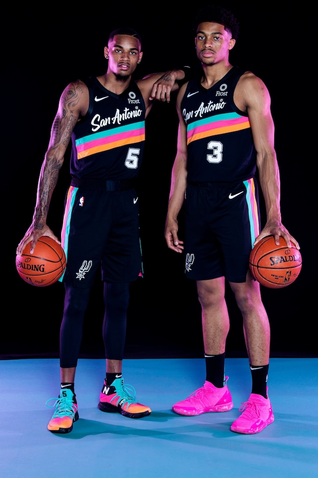 sports teams with teal colors