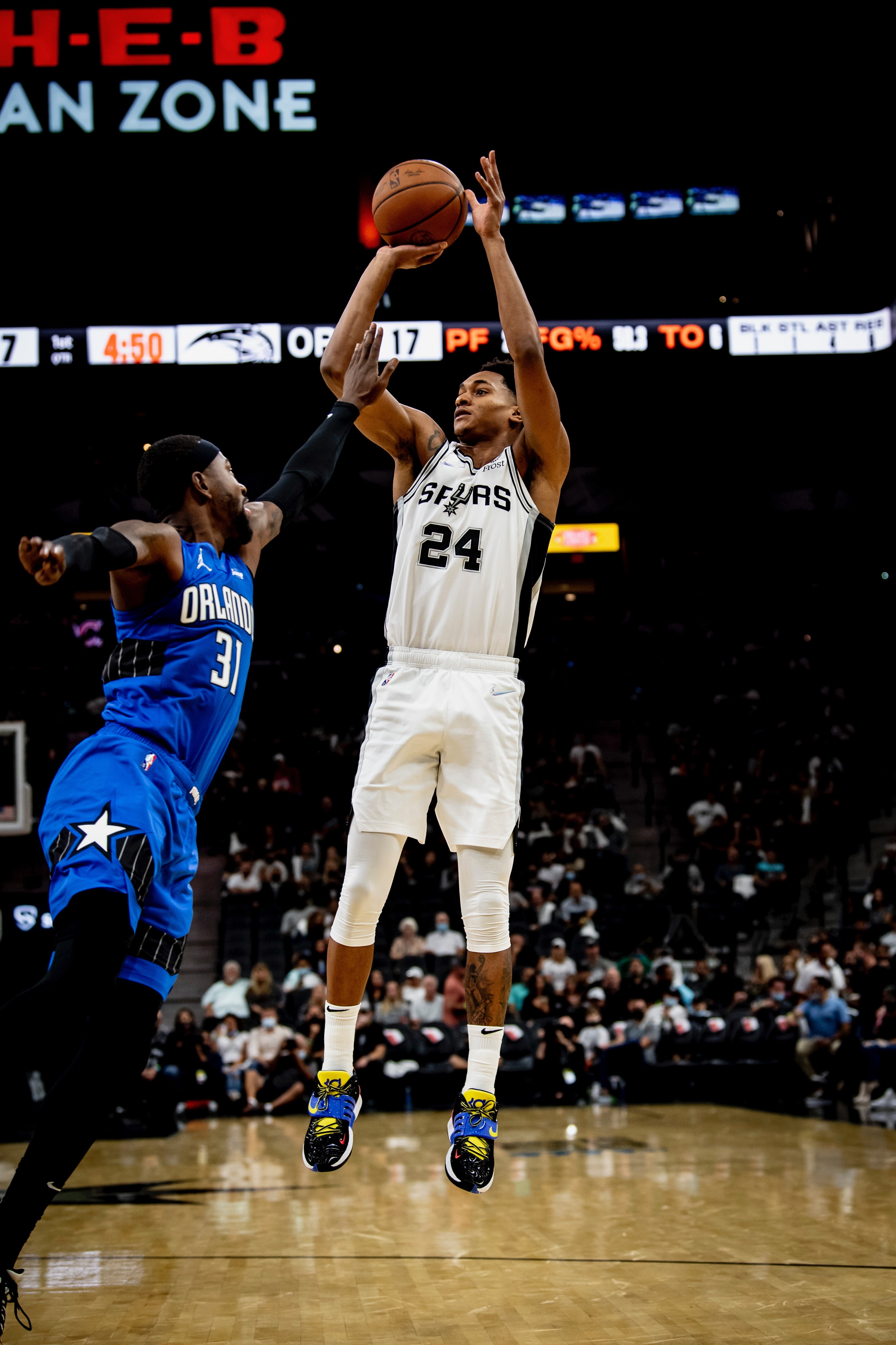 PHOTOS: SPURS VS. MAGIC 10/20 Photo Gallery | NBA.com
