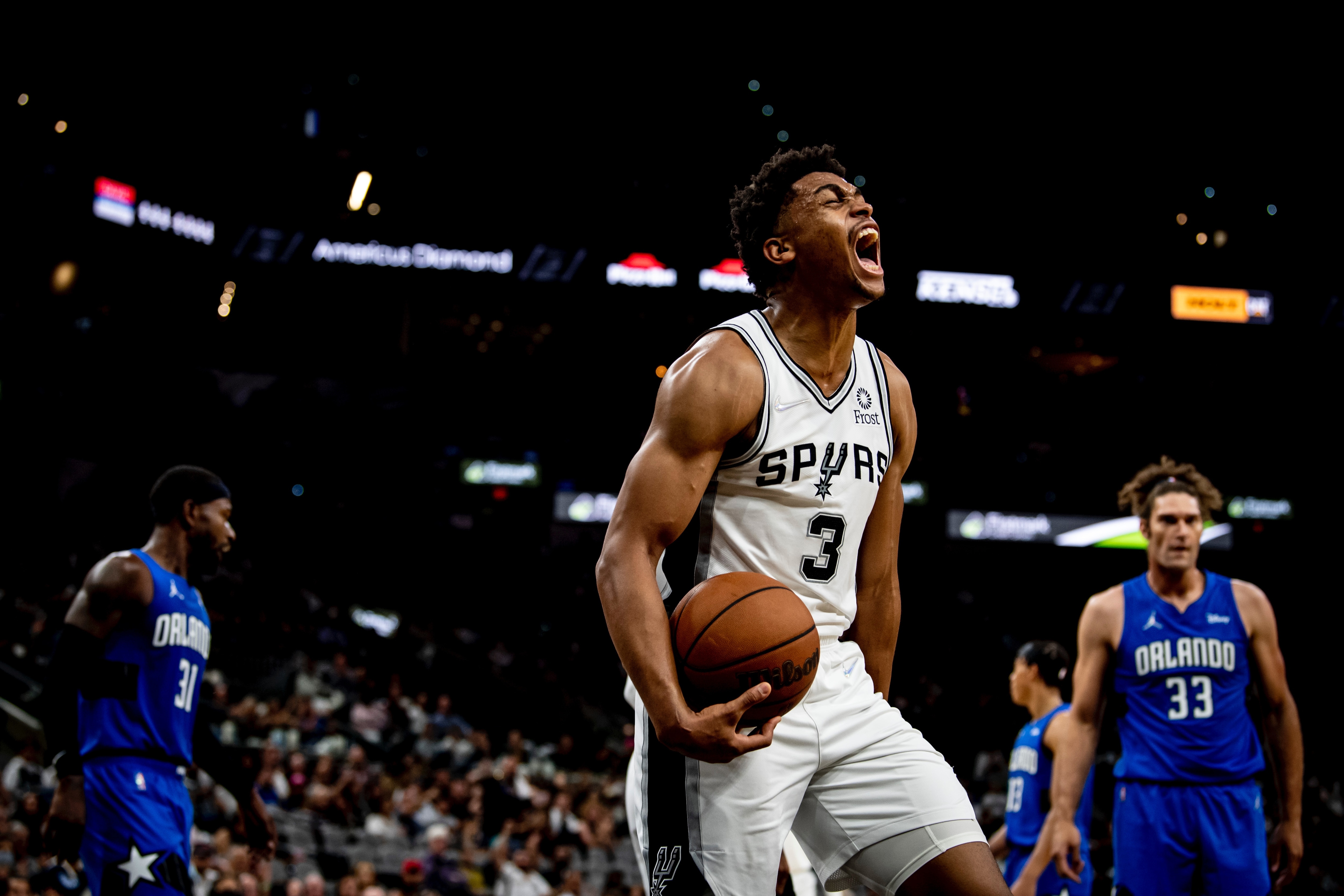PHOTOS: SPURS VS. MAGIC 10/20 Photo Gallery | NBA.com