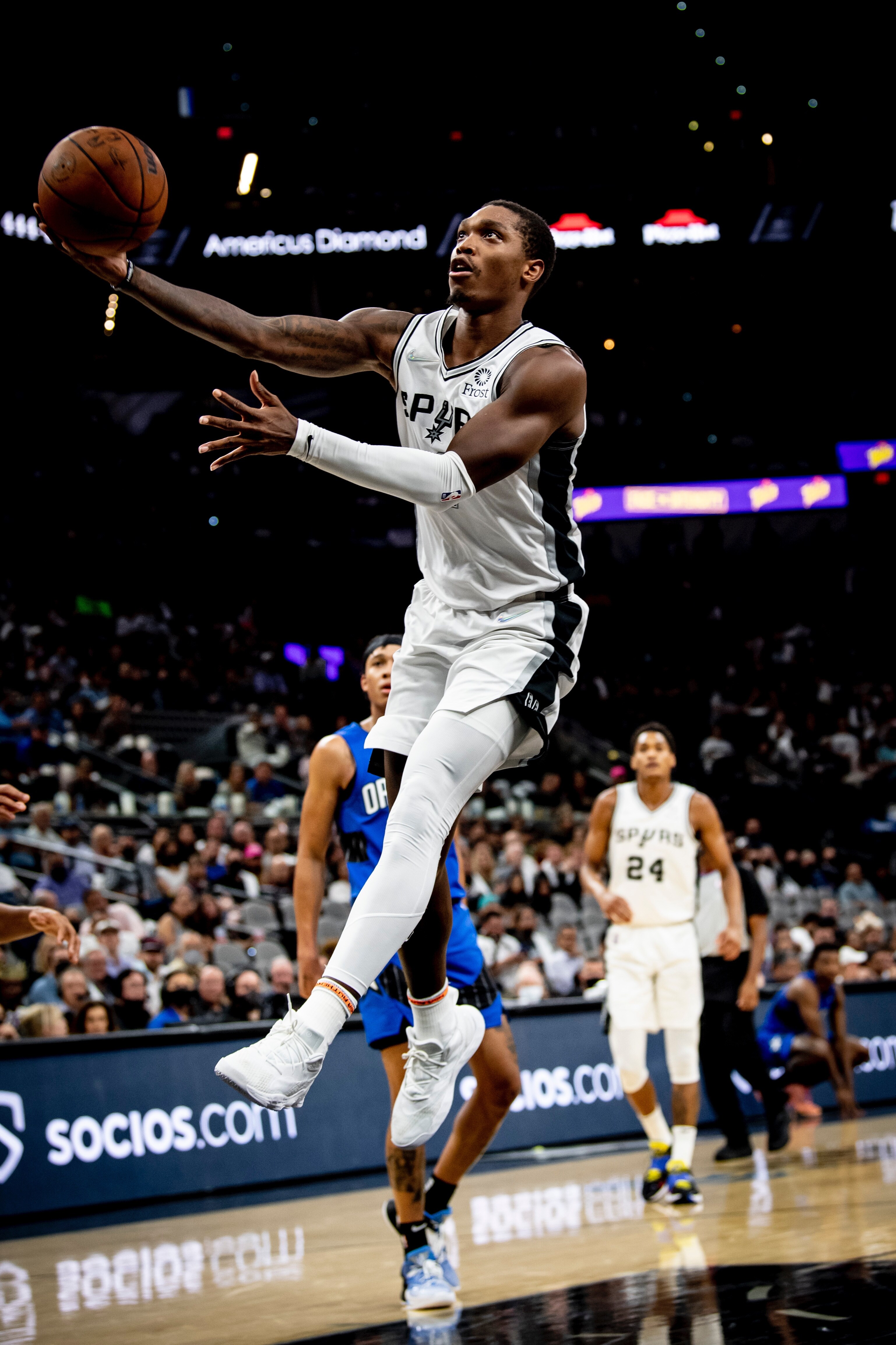 PHOTOS: SPURS VS. MAGIC 10/20 Photo Gallery | NBA.com