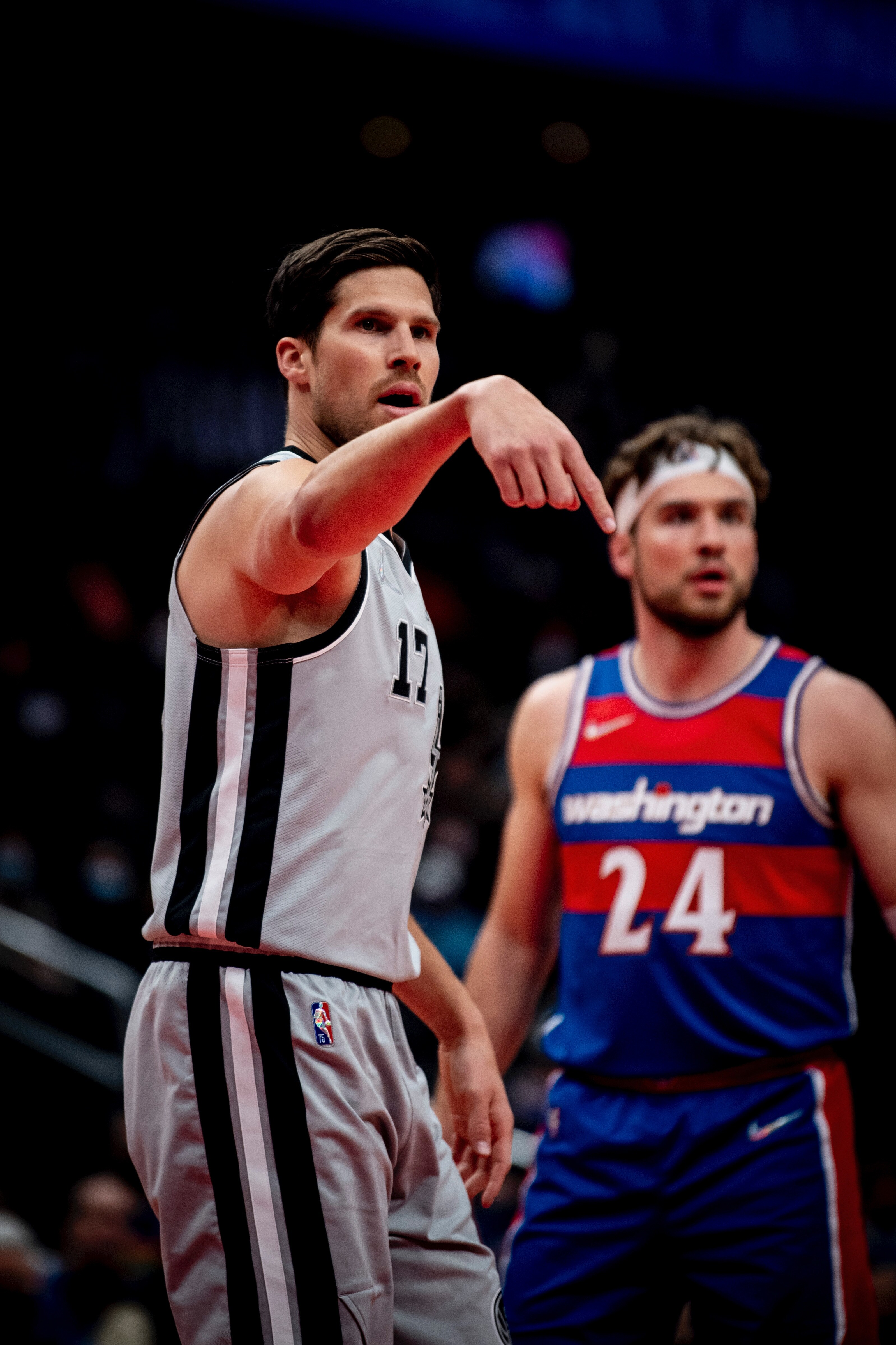 Photos: Spurs vs Wizards 2/25 Photo Gallery | NBA.com