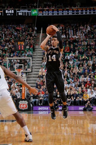 Spurs at Jazz - 12/9/14 Photo Gallery | NBA.com
