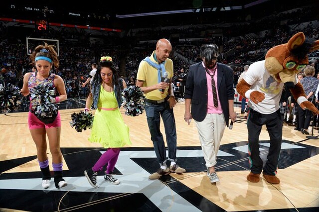 Spurs vs. Wizards - 1/3/15 Photo Gallery | NBA.com