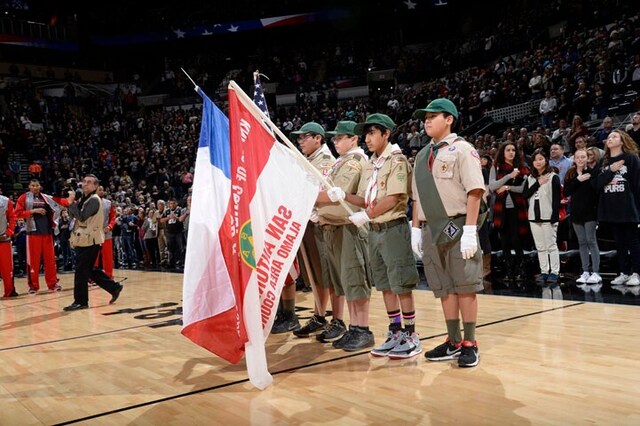Spurs vs. Wizards - 1/3/15 Photo Gallery | NBA.com
