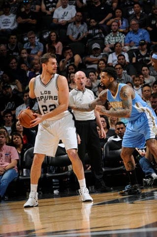 Spurs vs. Nuggets 4/3/15 Photo Gallery | NBA.com