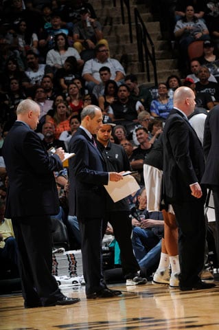 Spurs vs. Nuggets 4/3/15 Photo Gallery | NBA.com