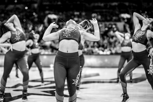 Silver Dancers: March 2018 Photo Gallery | NBA.com