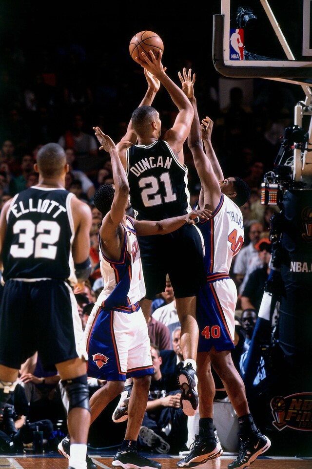 Tim Duncan Through The Years Photo Gallery | NBA.com