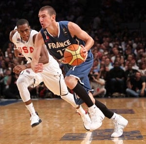 Spurs Sign Nando De Colo | San Antonio Spurs