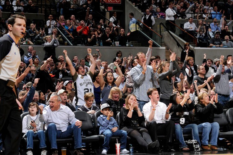 Spurs vs. Kings - 1.20.12 Photo Gallery | NBA.com